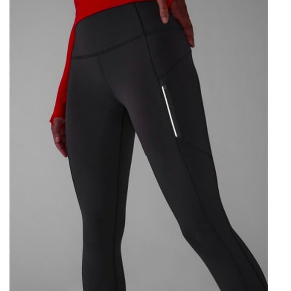Athleta | Pants & Jumpsuits | Athleta Rainier Tight Black Womens ...
